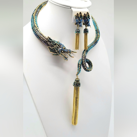 Heidi Daus | Jewelry | Heidi Daus Magnificent Blue Swarovski Crystal ...